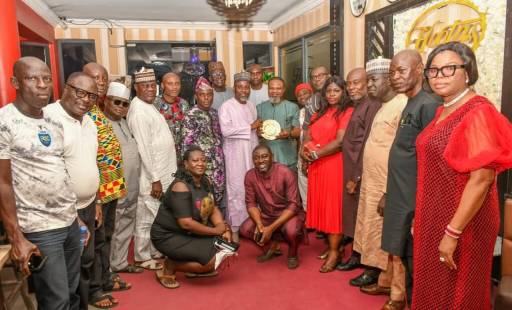 Stakeholders, Union Leaders Honor Ex-President Isiguzo